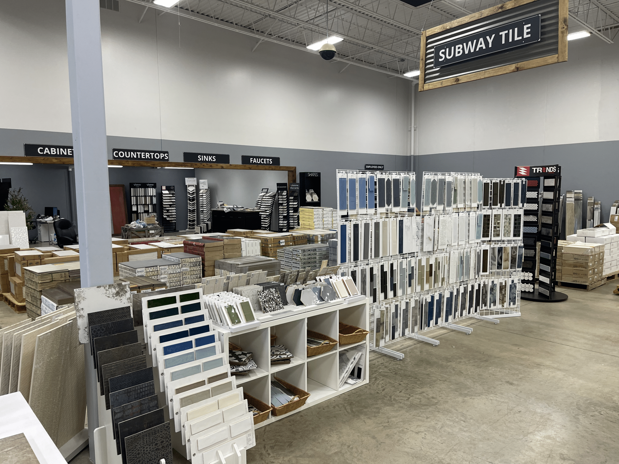 Floor and Wall Tile Store in Rogers, MN | Flooring Avenue